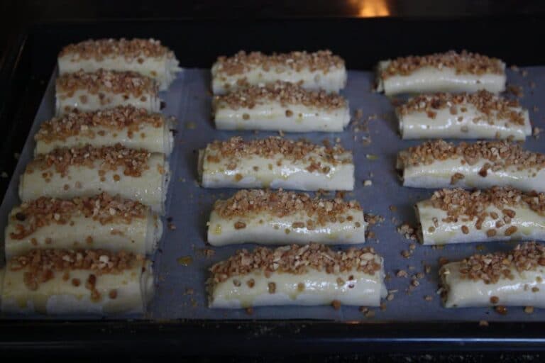 Cañitas rellenas de chocolates - Mis recetas preferidas