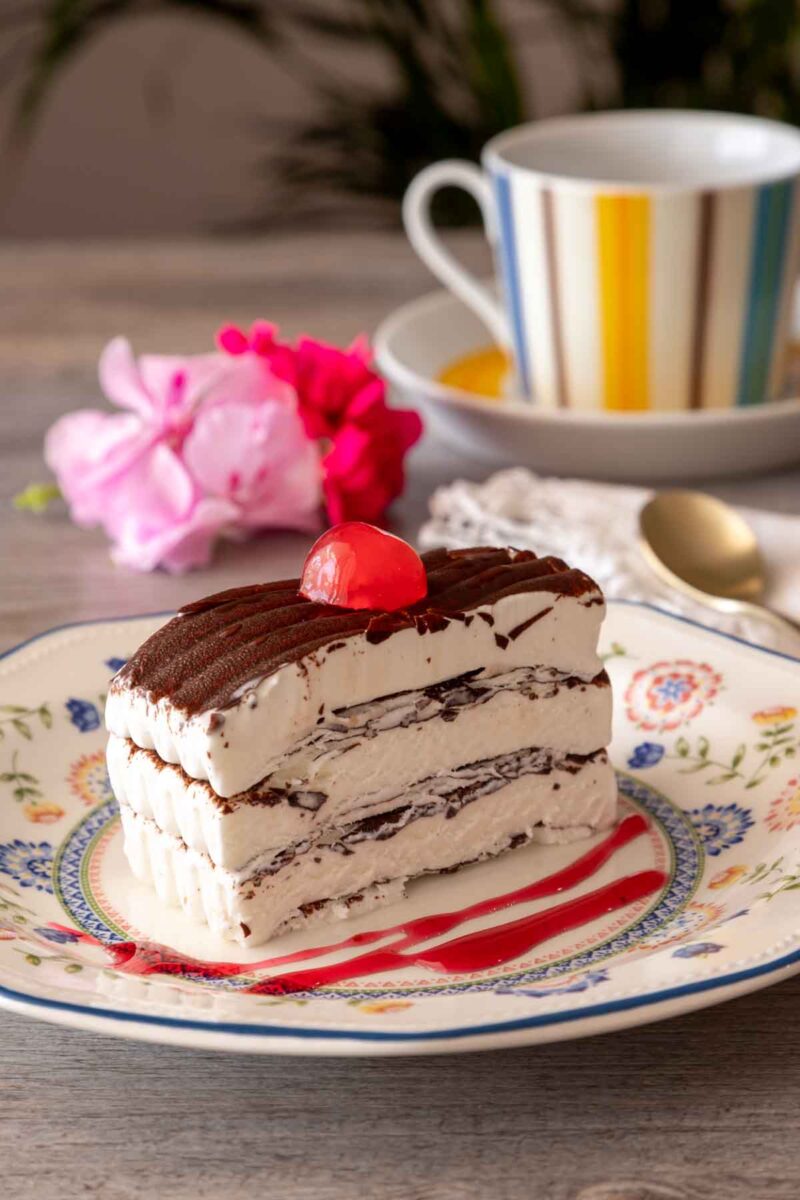 Helado de nata con tiras de chocolate - Mis recetas preferidas