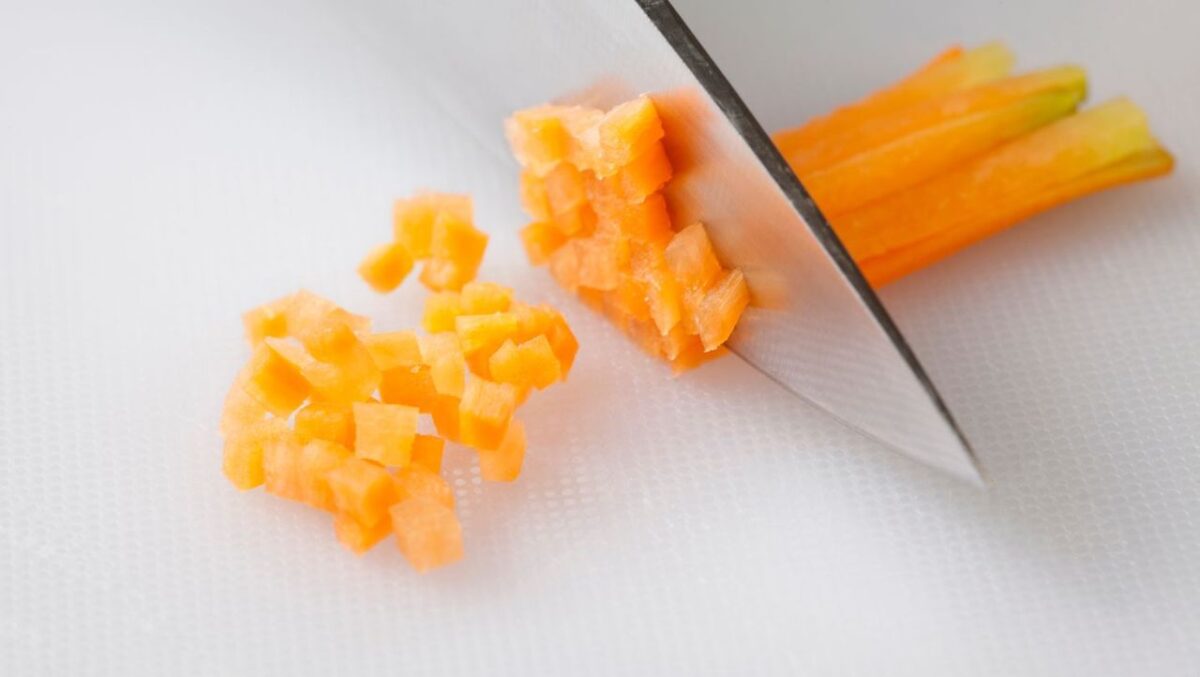 ¿Cómo se hace el corte brunoise? - Mis recetas preferidas